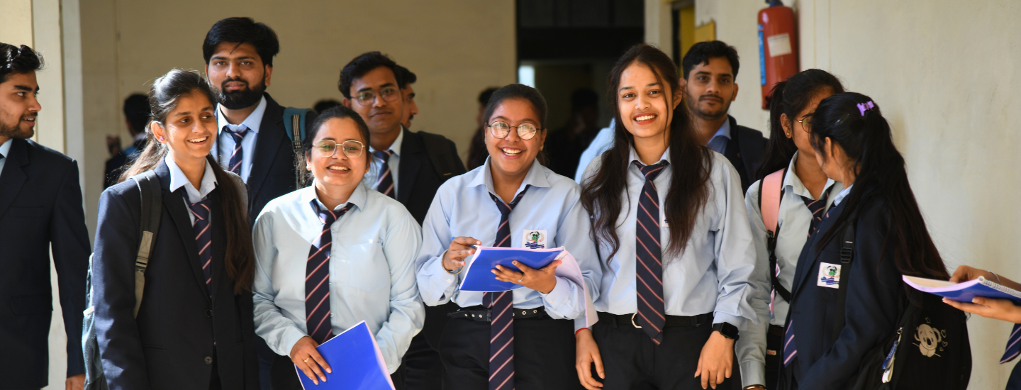 Vctm Aligarh Logo About Vineet Coaching | VCGC Aligarh