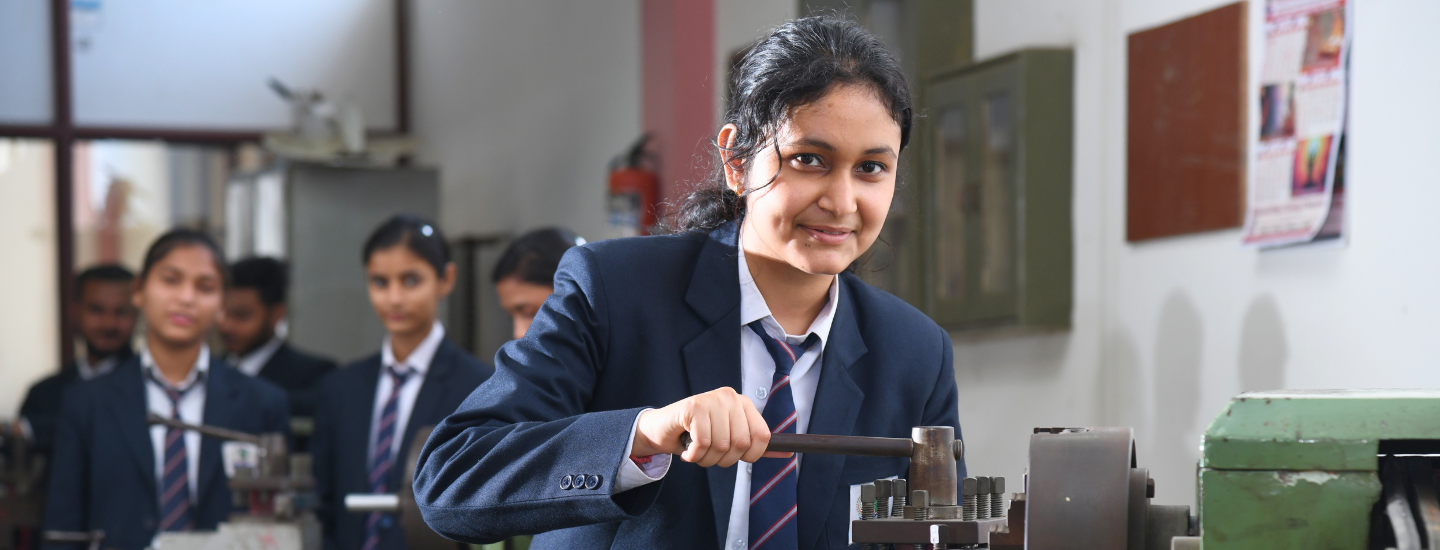 Vctm Aligarh Logo About Vineet Coaching | VCGC Aligarh